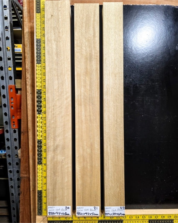 Korina Neck Blank 022 Quarter Sawn | Luthierwood & Artisan Supplies